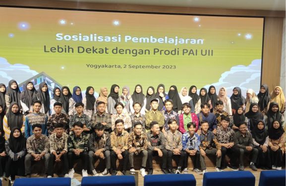 Studium Generale dan Sosialisasi Pembelajaran Prodi PAI UII 2023 ...